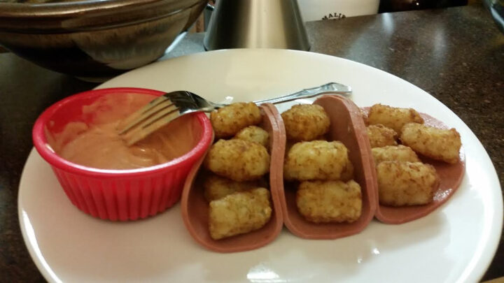 19 Pictures Of Tacos - Riot Fest