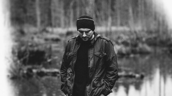 Jeremy Enigk Talks About Sunny Day Real Estate and His Personal Musical ...