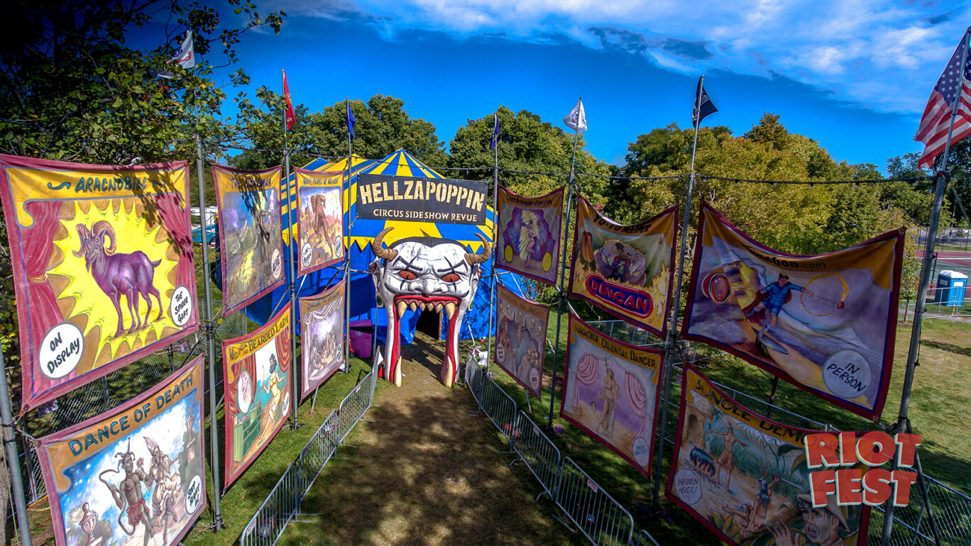 How The Heck Do I Find Anything At Riot Fest? - Riot Fest