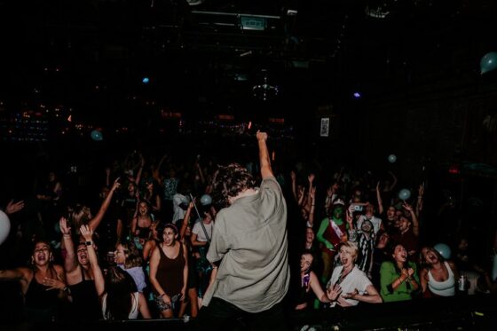 Broadway Rave - Riot Fest