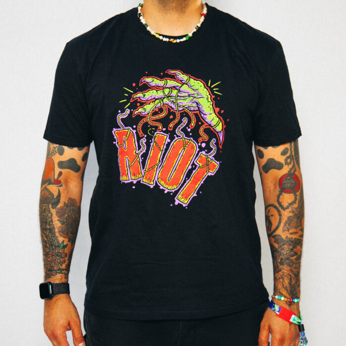 Couldn’t Get That Black Hoodie? Preorder Riot Fest 2024 Merch Now ...
